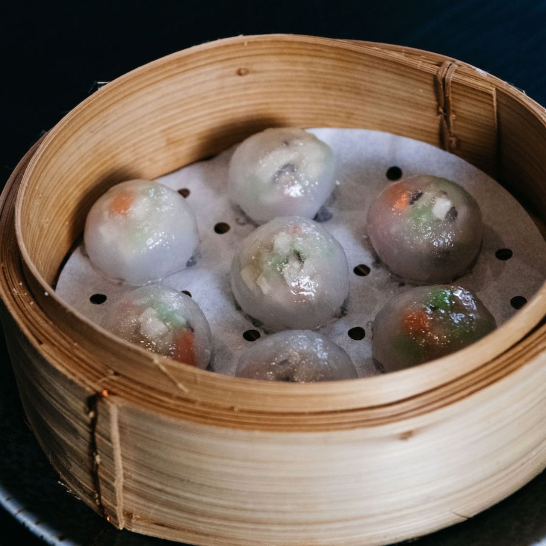 Crystal Mixed Vegetable & Spinach Dumpling 30 pieces (frozen) | Les ...